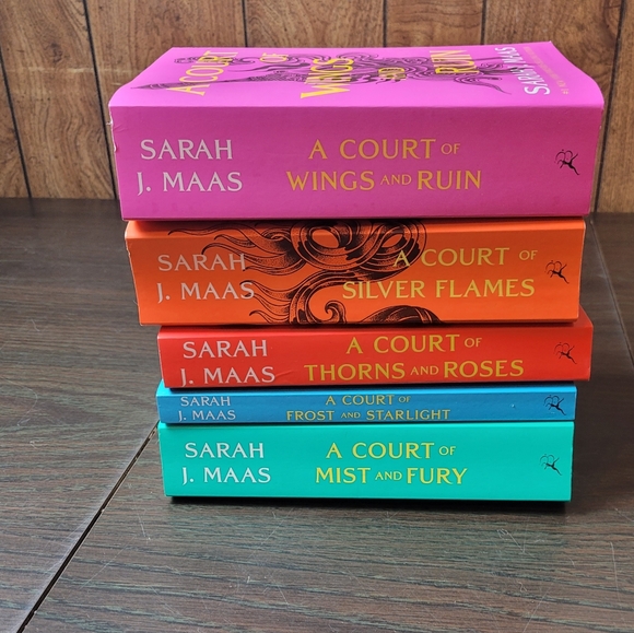 Accents | Sarah J Maas 5 Books Collection Set A Court Of Thorns And Roses Series | Poshmark